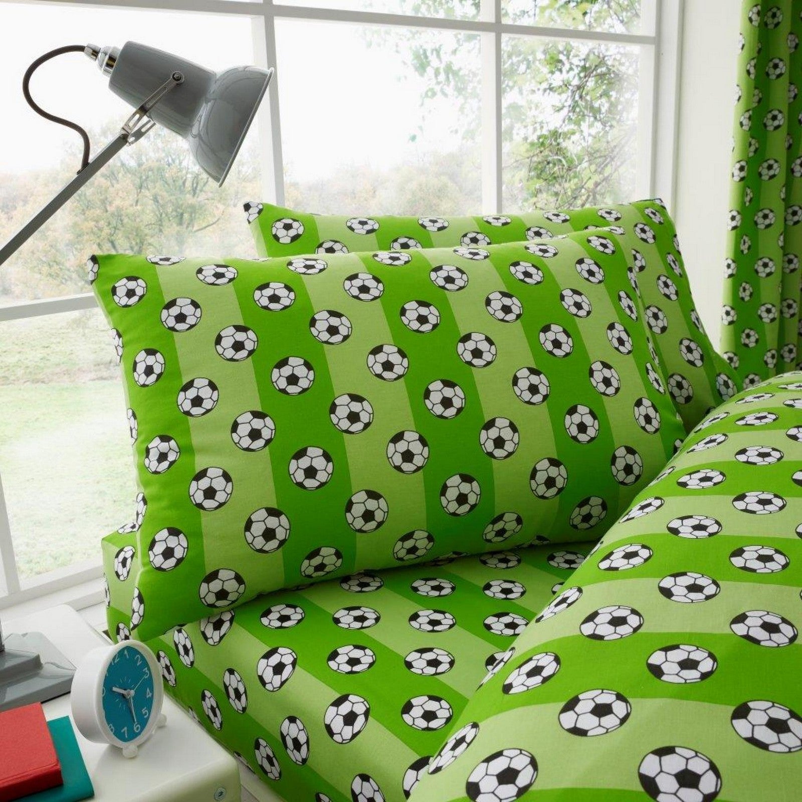 Panel Football Sheet Set | Gaveno Cavailia